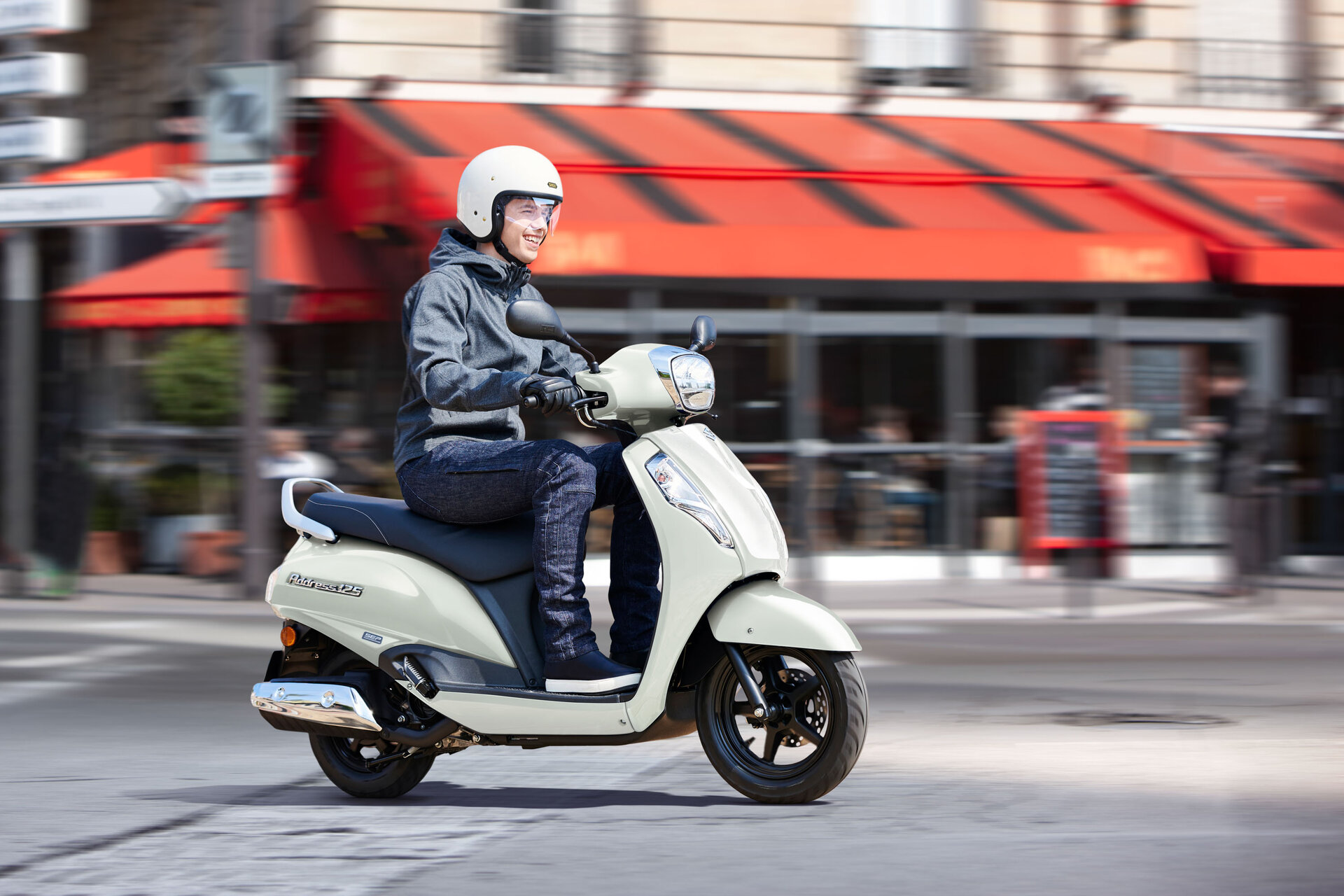 Address 125 | Offizielle Website Suzuki Österreich