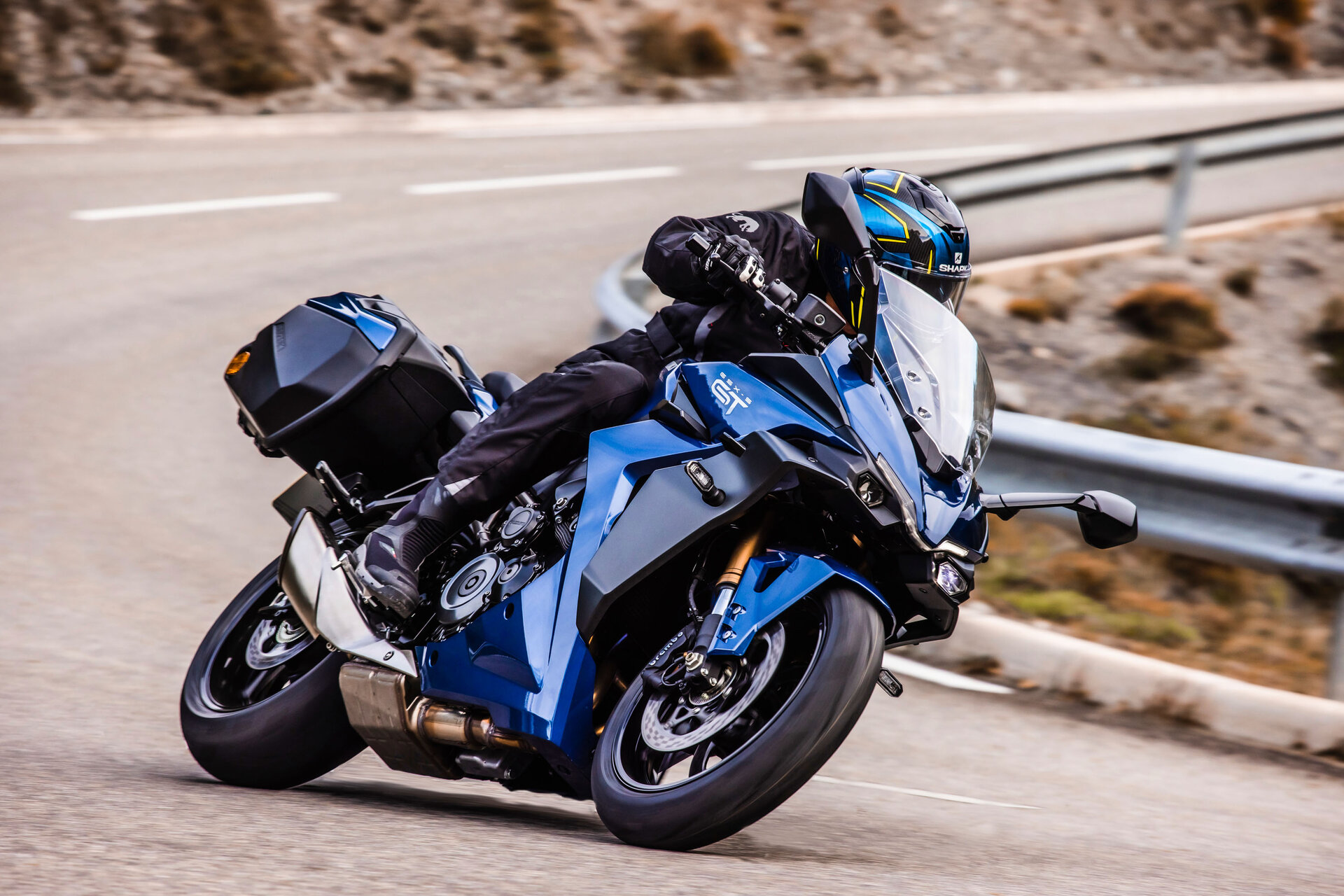 GSX-S1000 GT | Offizielle Website Suzuki Österreich