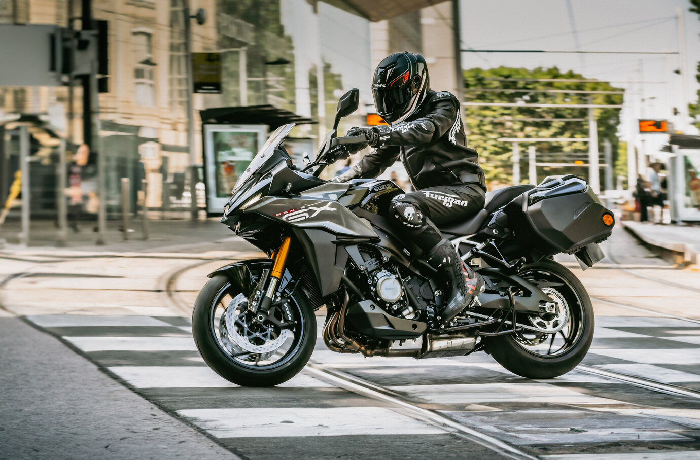 GSX-S1000GX | Offizielle Website Suzuki Österreich