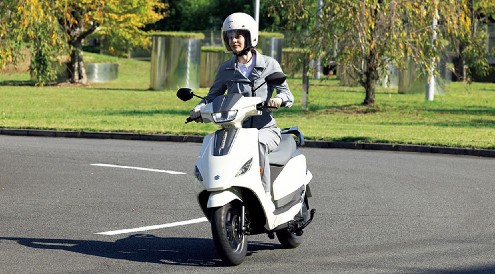 Dual Sensor Brake Support | Offizielle Website Suzuki Österreich